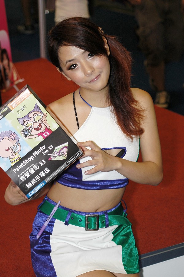 DCView 數位視野 - 作品發表區 - 2010夏季電腦應用展SG